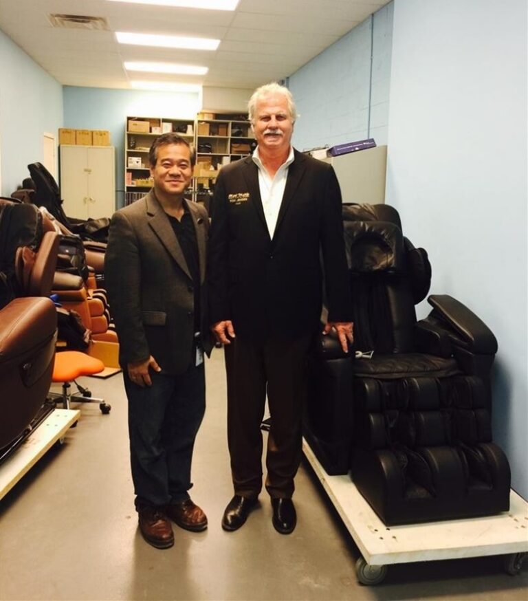 Mayor Visit 4/2015 – Luraco